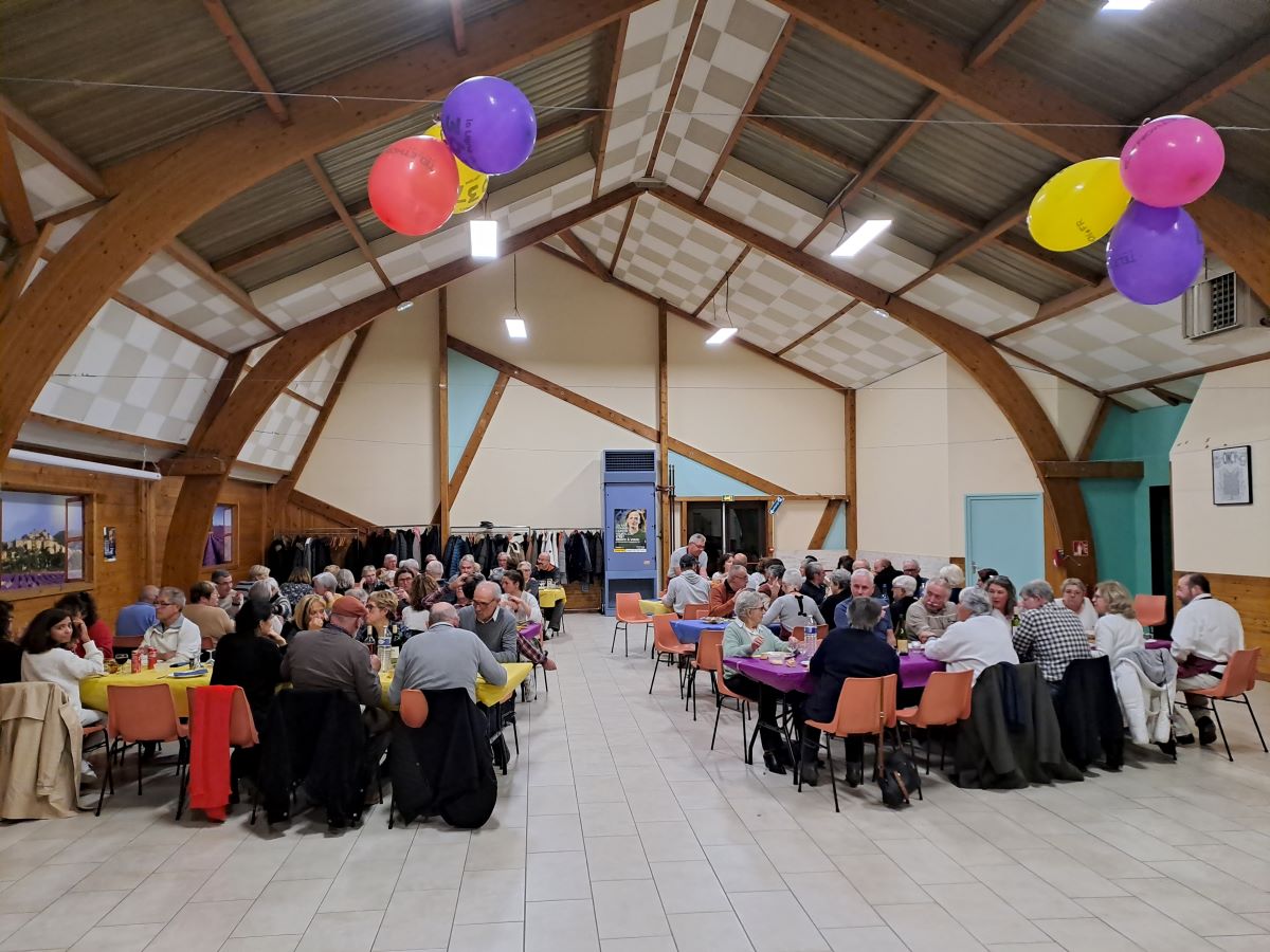 20231202_213332 | Mairie d'oncy-sur-ecole